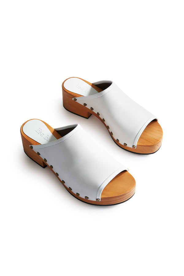 open toe slide clogs in chalk | lisa b.
