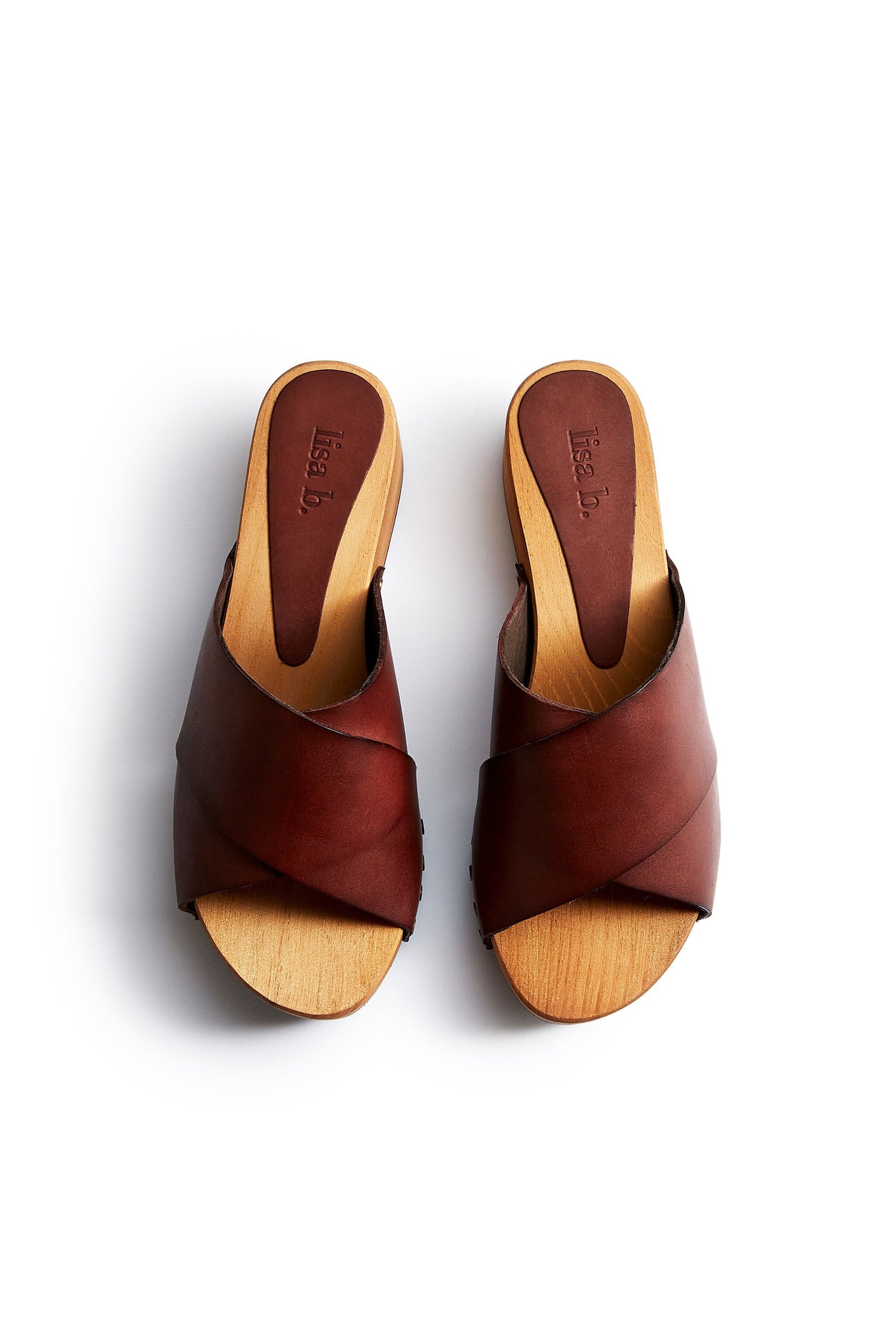 criss-cross slide clogs in acorn | lisa b.